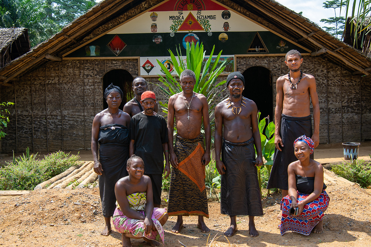 Mama Aline | About Gabon